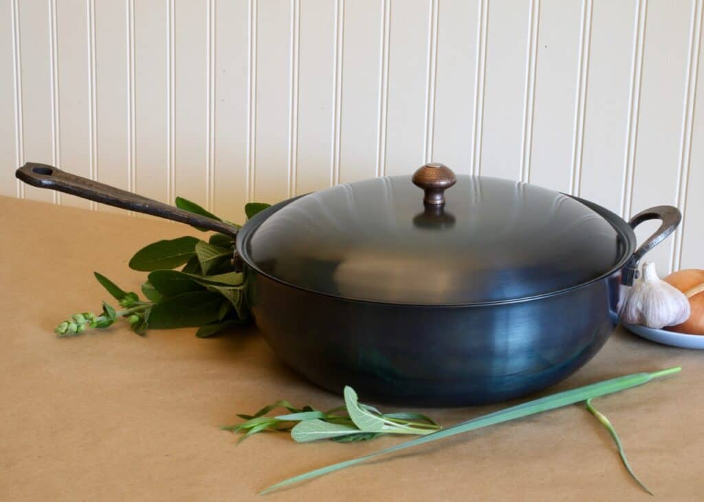Carbon Steel Chef's Pan with Lid - Hand Forged | Carbon Steel ...